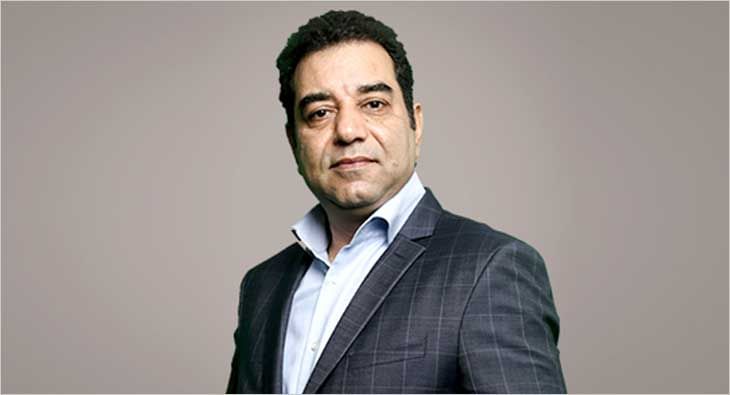 We expect 15-20% growth in subscription biz by end of Ind-Aus series ...