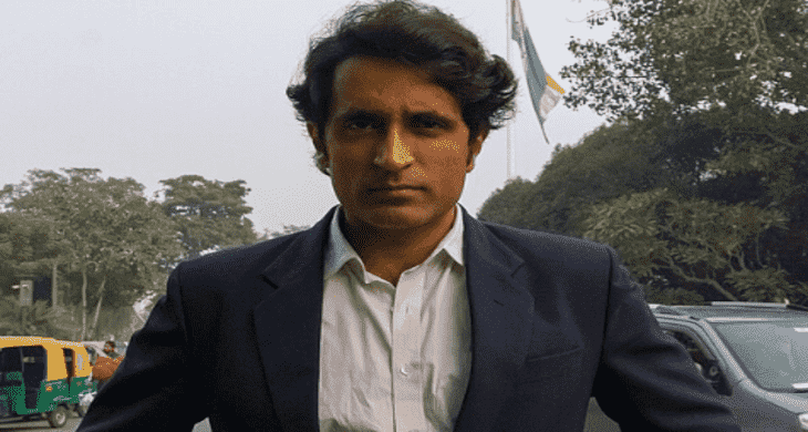 Zee News pulls plug on Pradeep Bhandari's shows