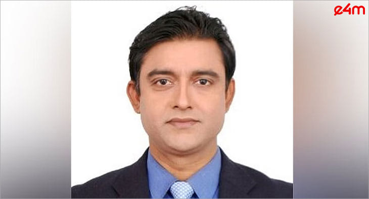 Senior anchor Ajay Jha joins Live Times' news room