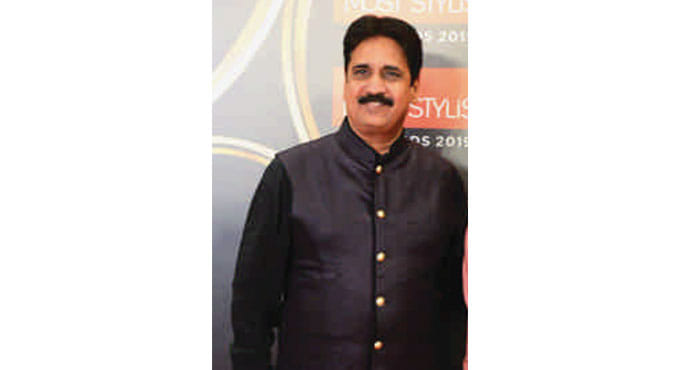 lokmat recognizes the countrys best dressed at the 4th edition of its ...