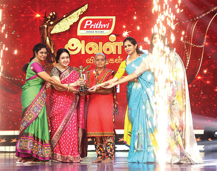 aval vikatan presents the 7th annual aval awards